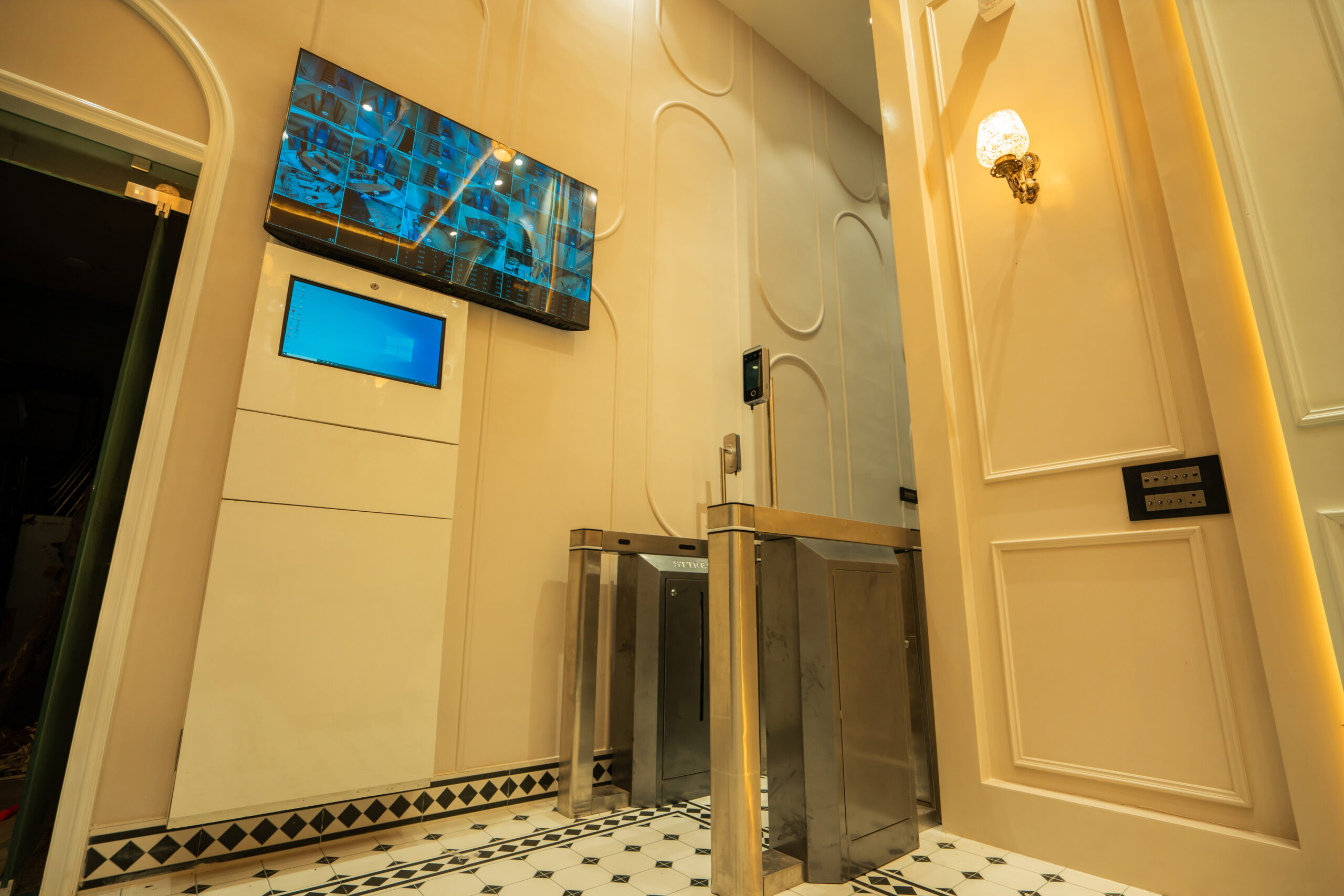 Gallery | The Victorian Heights